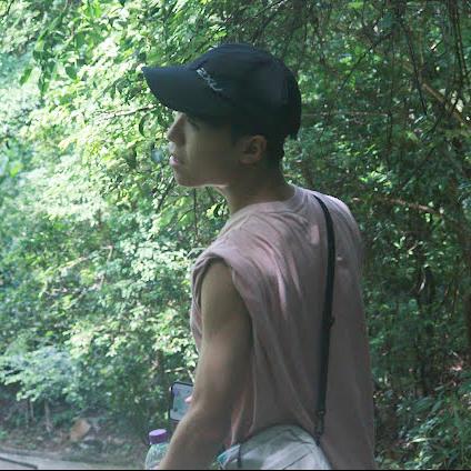 About me - Lui Kwan Kin